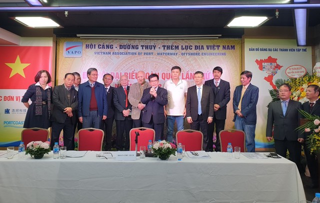 VAPO sửa đổi, bổ sung điều lệ sau 35 năm thành lập